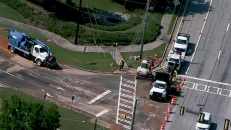 Boil water advisory in place after water main break along Fayetteville ...
