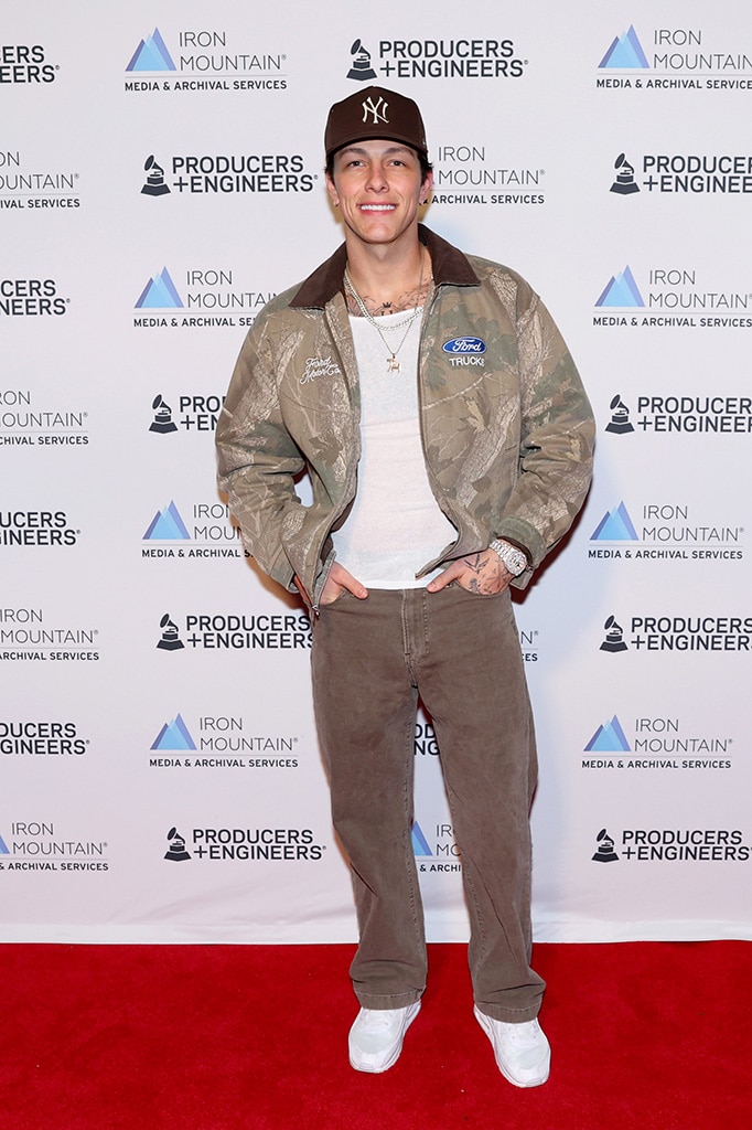 Country singer Tayler Holder cancels tour after reaching his "limit"