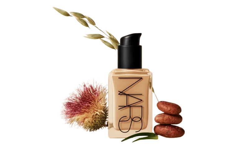7 foundation favorit MUA untuk makeup pengantin, flawless dan long lasting