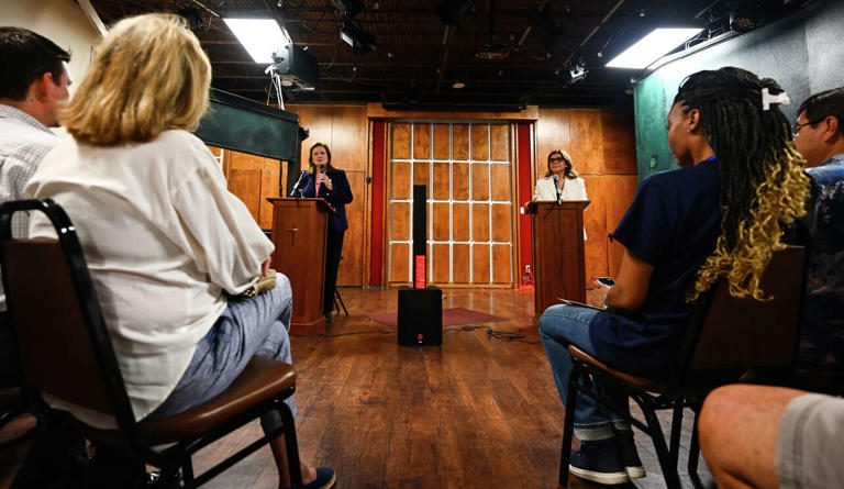 DA candidates in Democratic runoff clash over experience, case backlog
