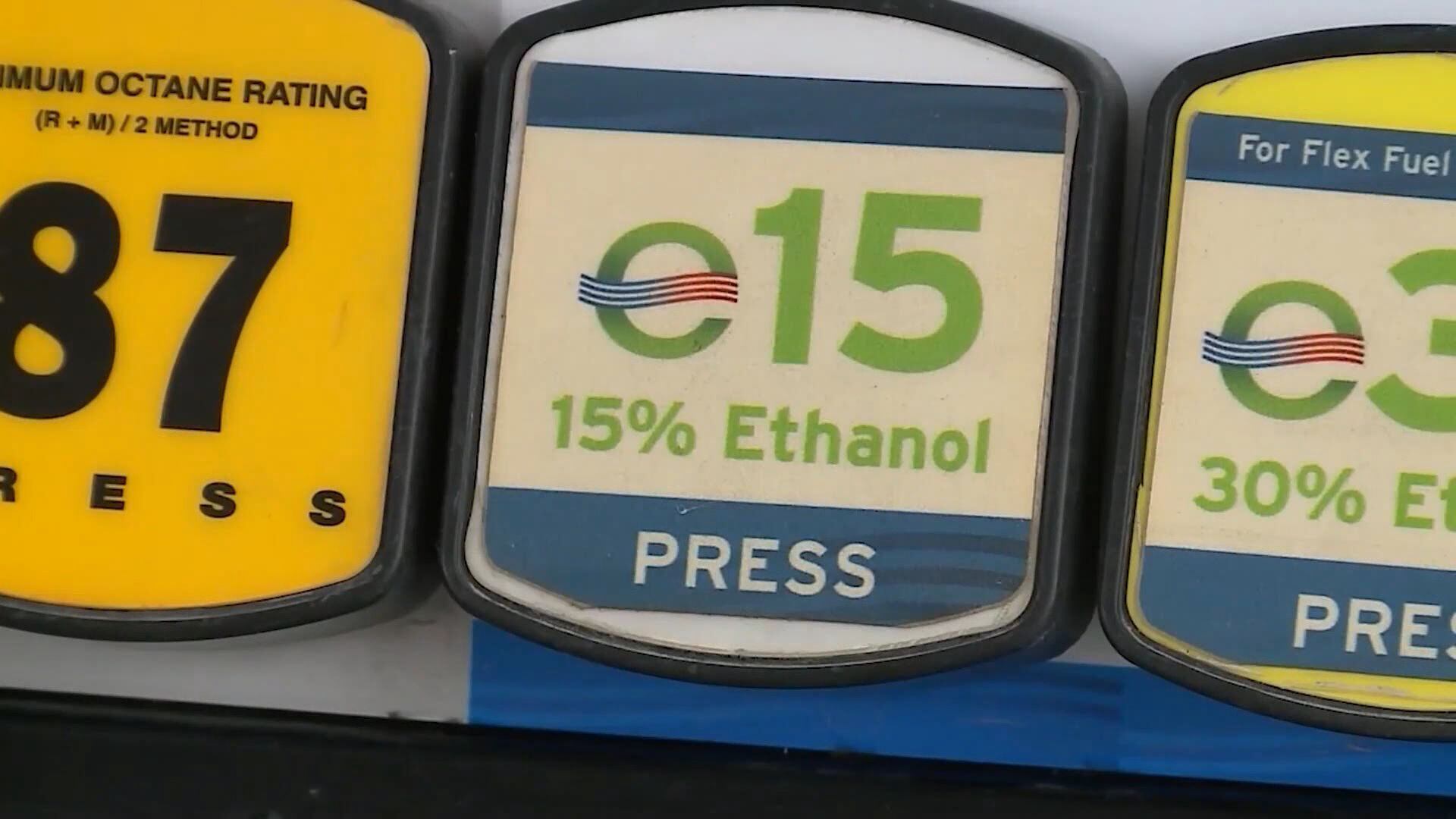 House passes bill allowing year-round E-15 gasoline sales
