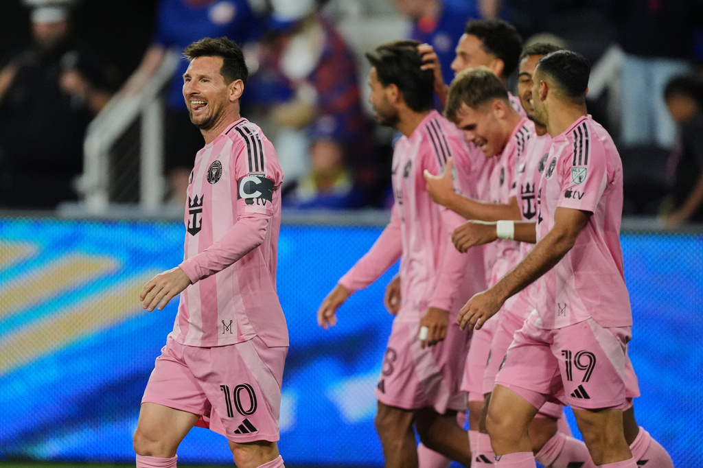 Messi has 2 goals and an assist as Inter Miami rallies for 5-3 victory ...