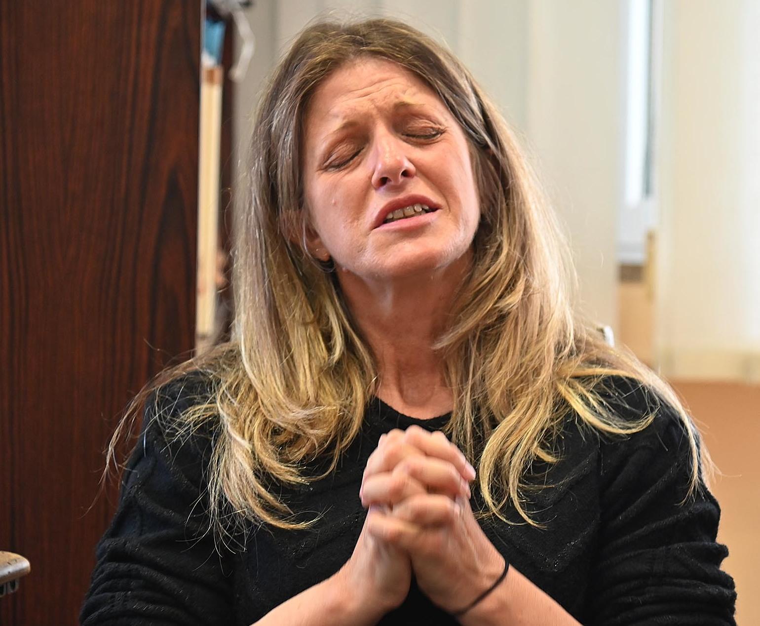 La madre di Riccardo: "Svuotate quella diga". Ma arriva il dietrofront