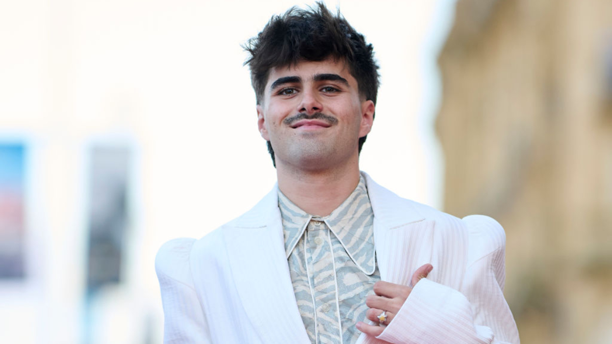 El dilema de los fans de Martin Urrutia sobre el «no dress code» de sus ...