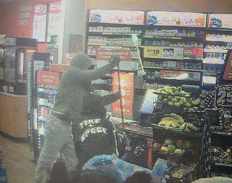 Bibb County deputies looking for two men who robbed Circle K gas station