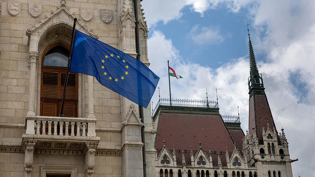 Magyar to set EU funding red lines in letter to von der Leyen