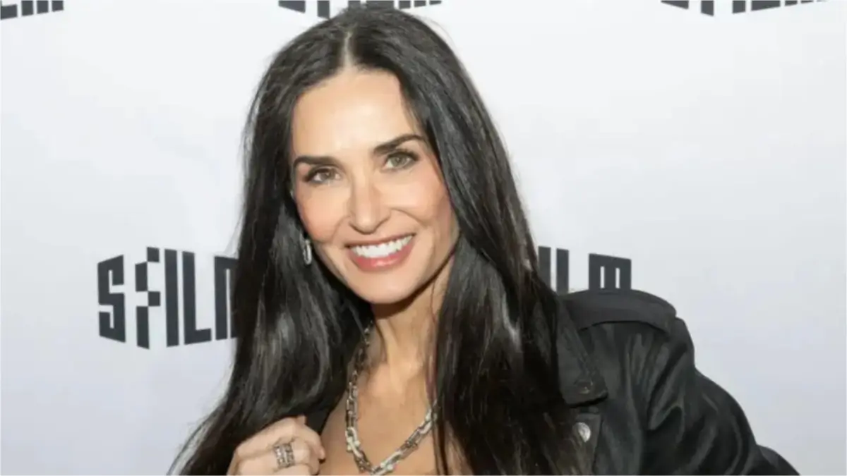 'Seriously... what happened?': Demi Moore’s Cannes look backfires as ...