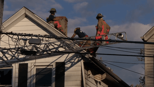 Neighbors rescue mother, daughter after house fire in Elmwood Place