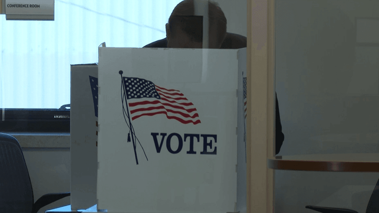 Iowa's top election official votes early in Cedar Rapids