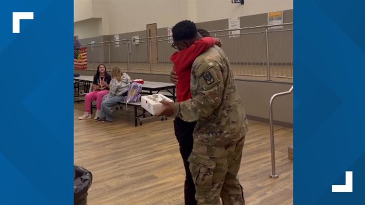 Killeen ISD student surprised by father returning from deployment