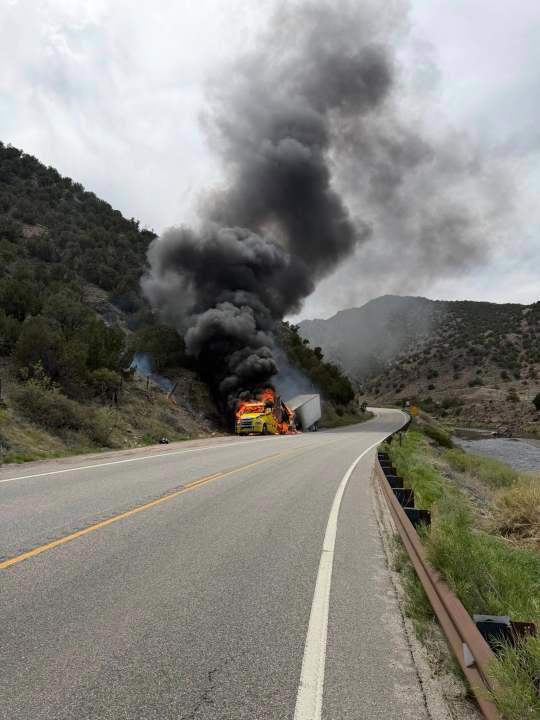 Truck fire closes Highway 50 in Fremont County