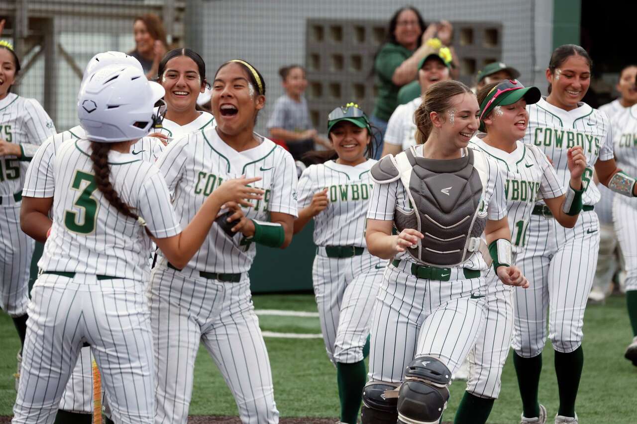 McCollum softball plays for pride in South Side with eyes on state ...