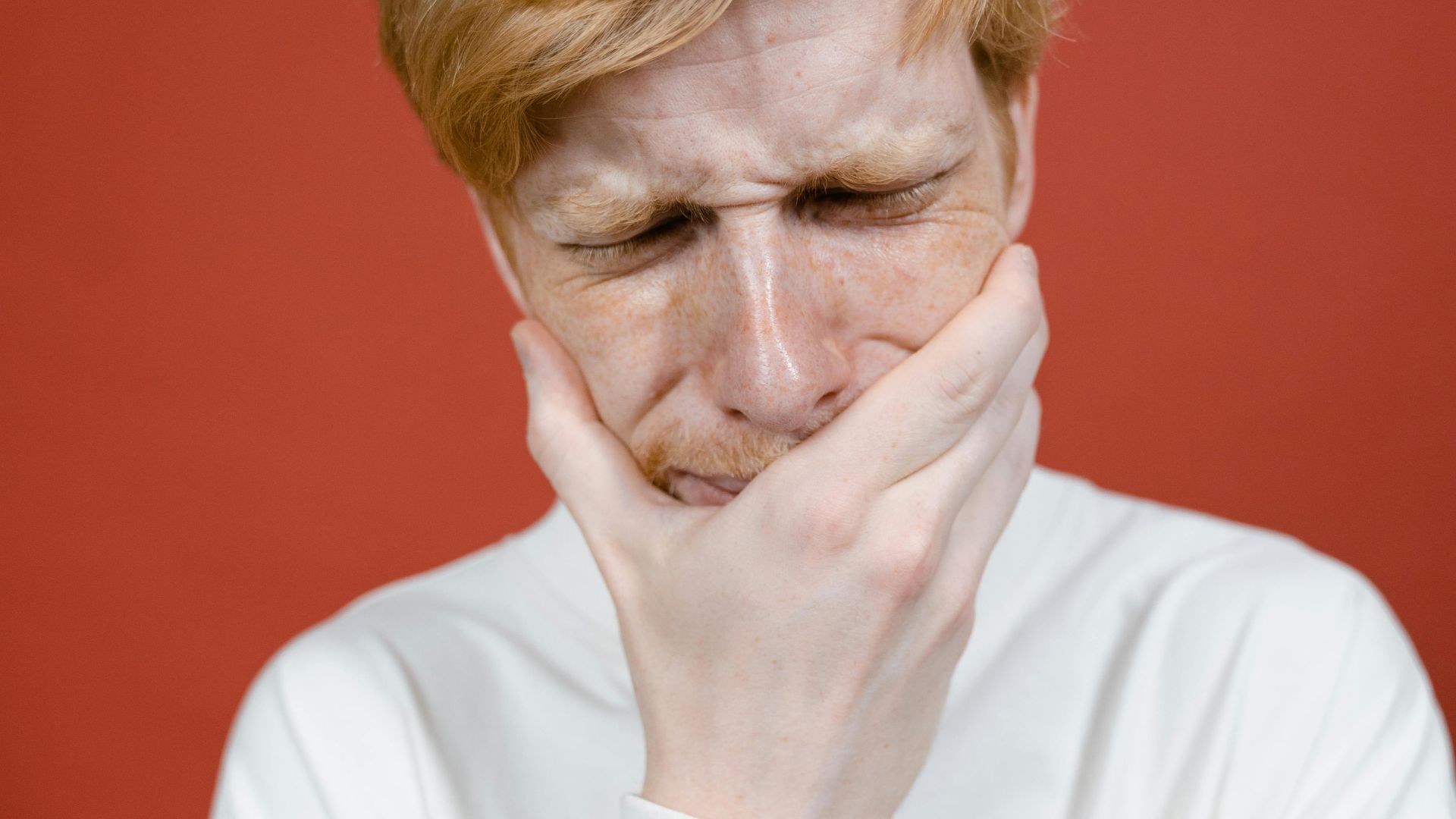 10 signs you’re the family scapegoat & 10 signs you’re the golden child