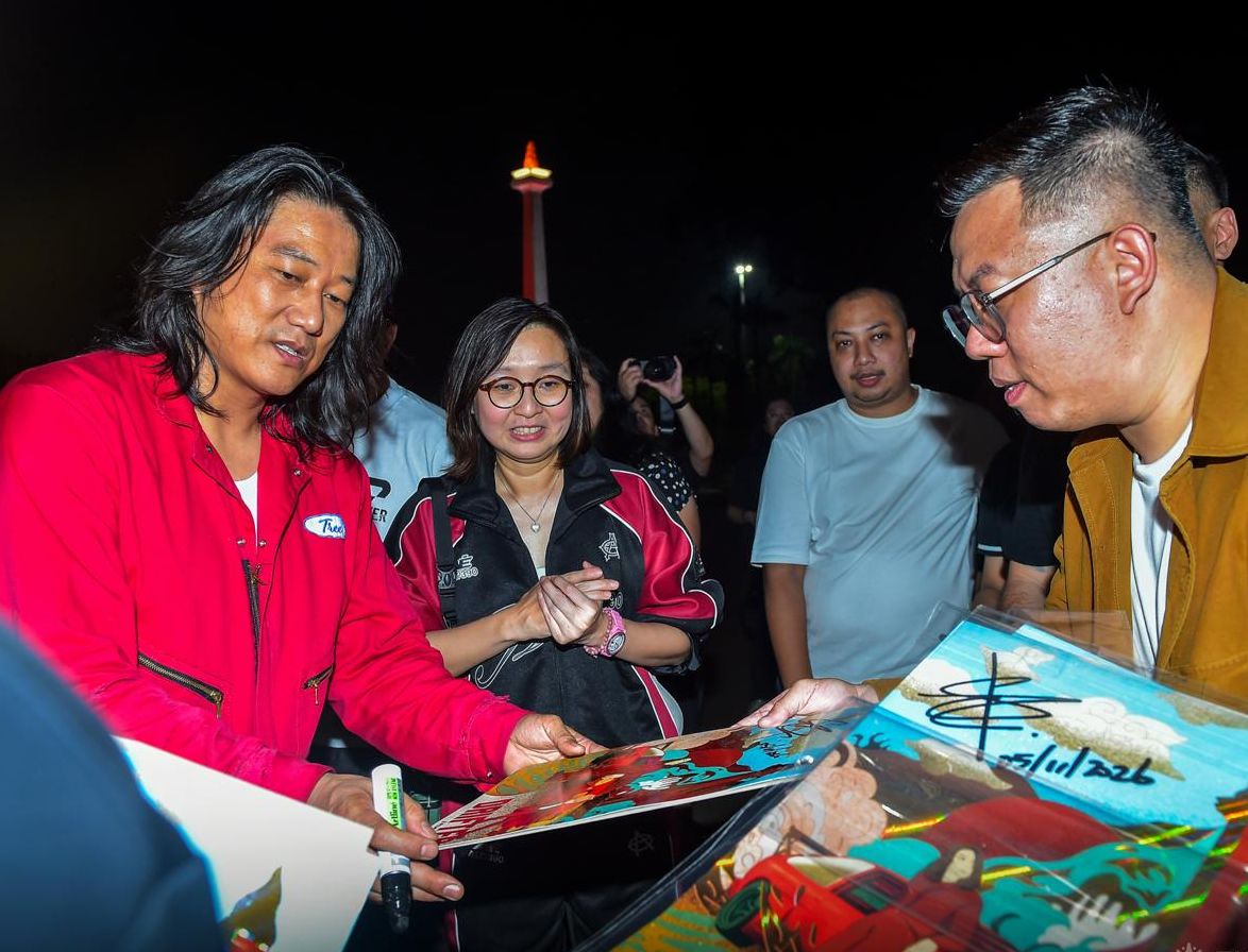 Maxdecal Dukung Kolaborasi Strategis Aktor Hollywood Sung Kang dan ...