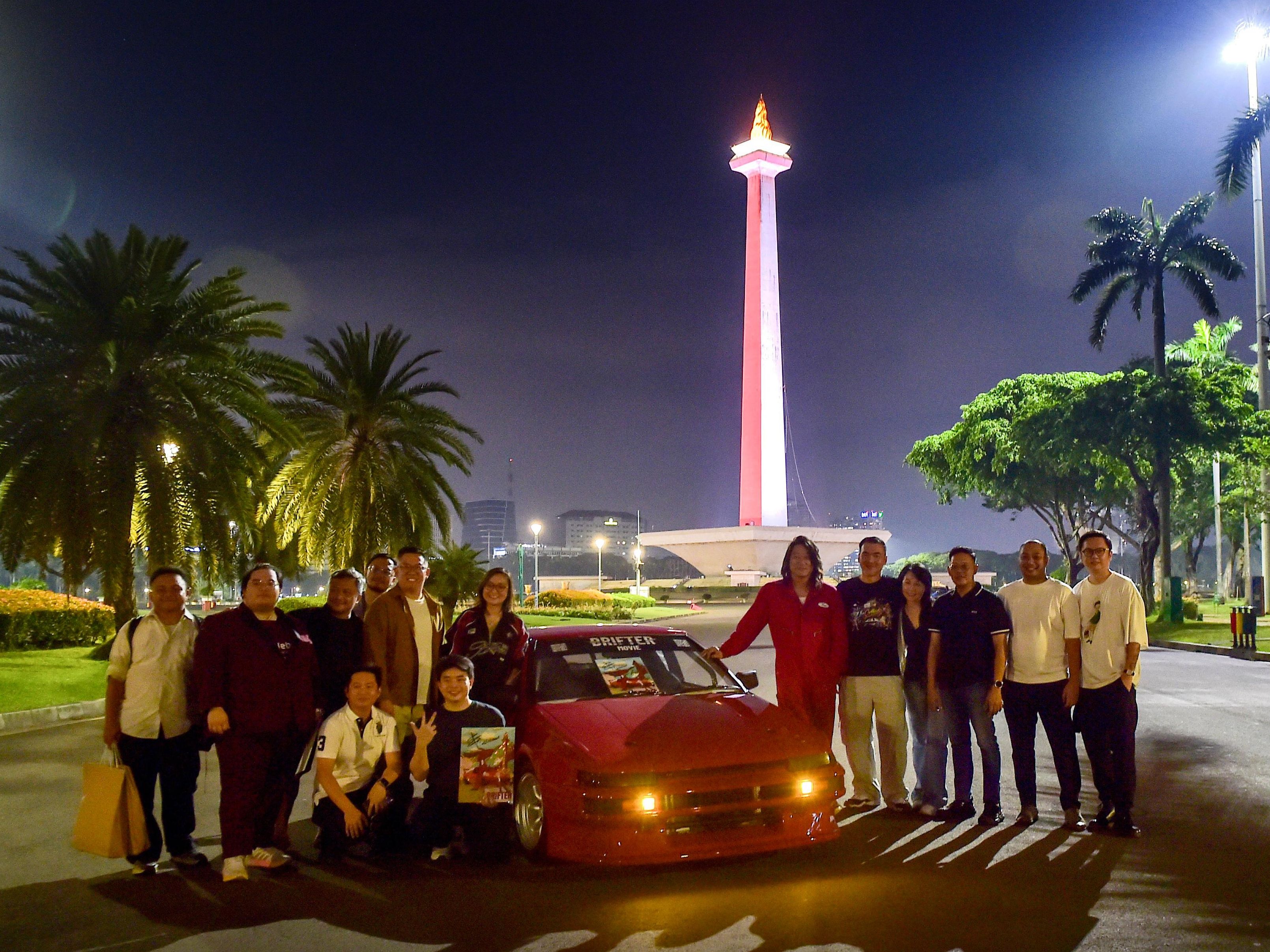 Maxdecal Dukung Kolaborasi Strategis Aktor Hollywood Sung Kang dan ...