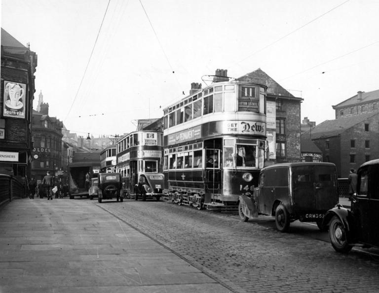 Reliable photos take you back to Leeds city centre in 1949