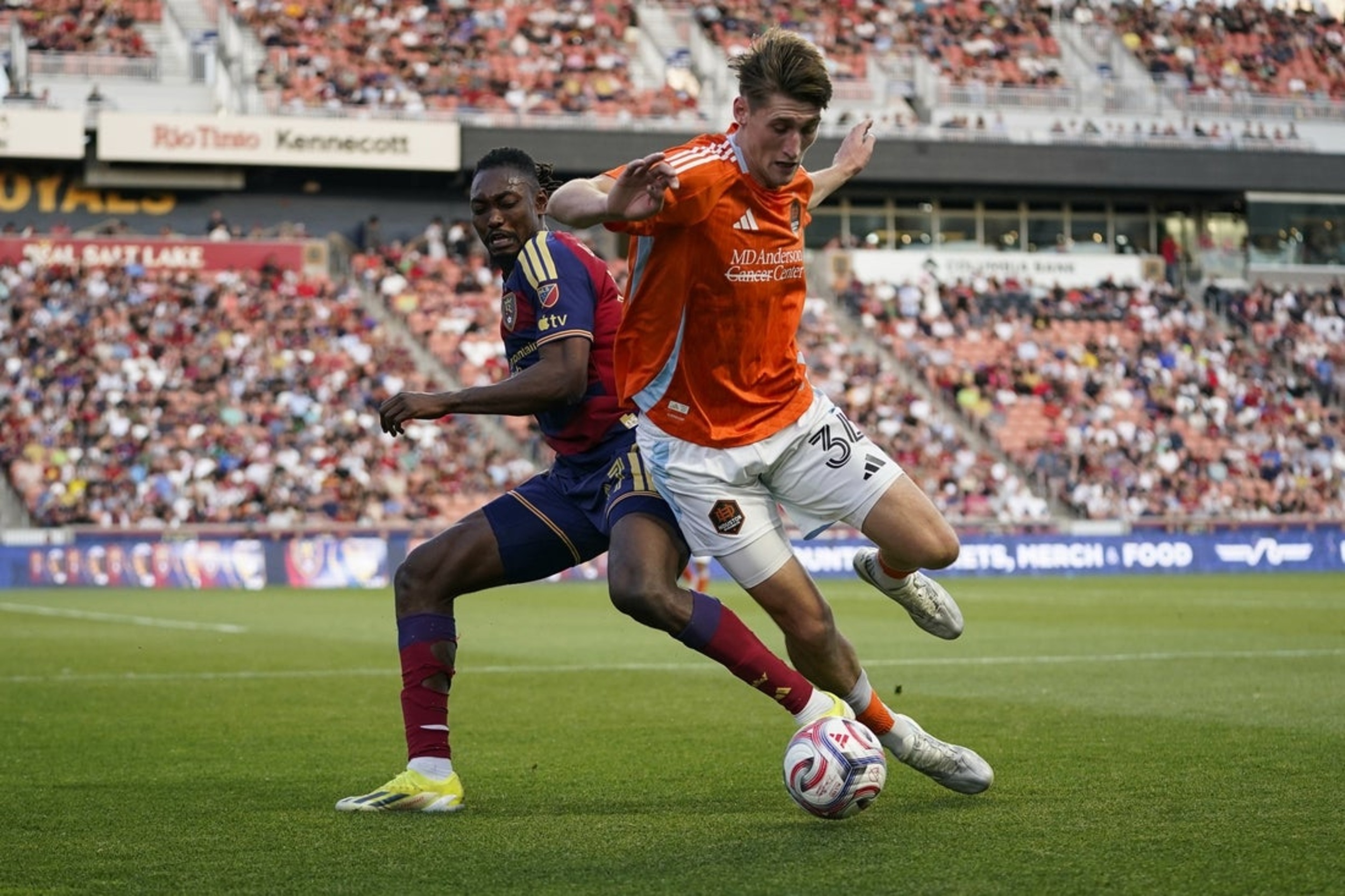 Real Salt Lake extend home dominance, blank Dynamo 3-0