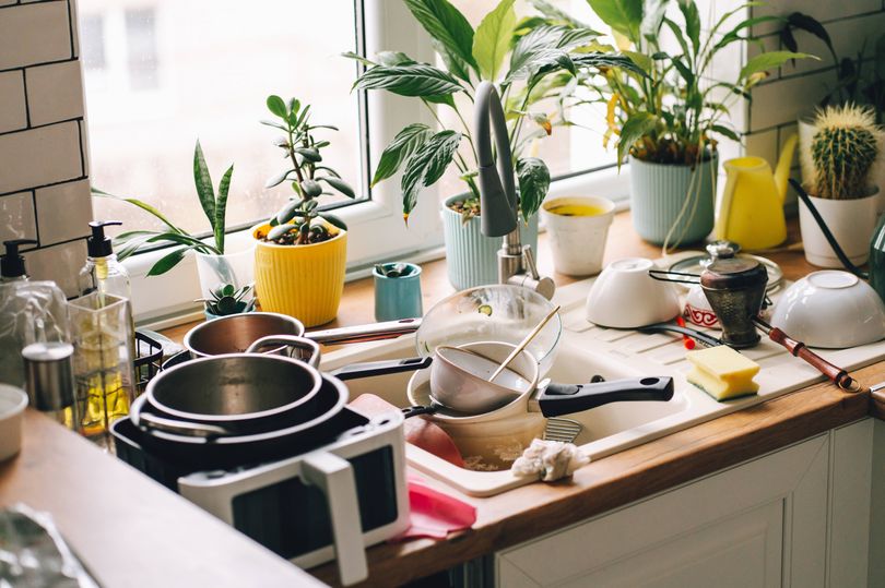 Leaving a mess top cause of kitchen conflicts among couples - but ...