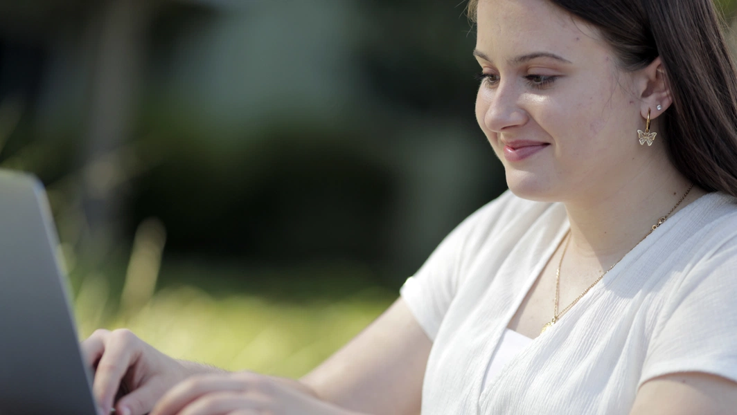 How to pick essay topics you’ll actually love