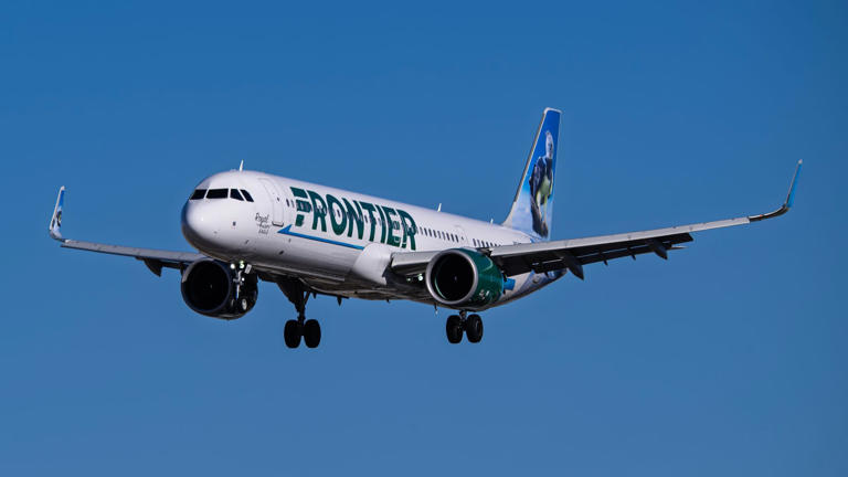 Gun magazine discovered on Frontier Airlines flight