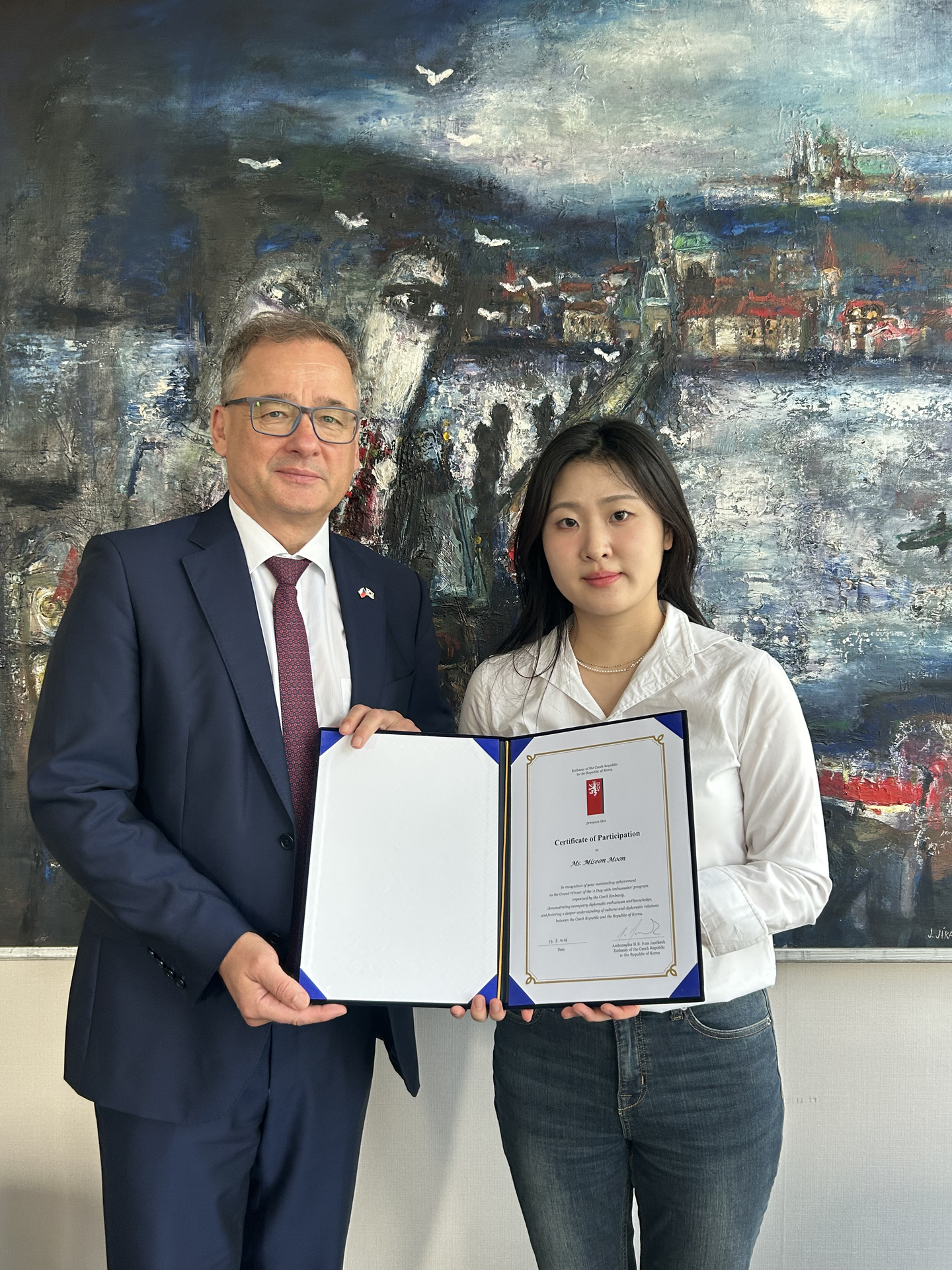 Czech Embassy's 'A Day with Ambassador' program gives Korean student ...