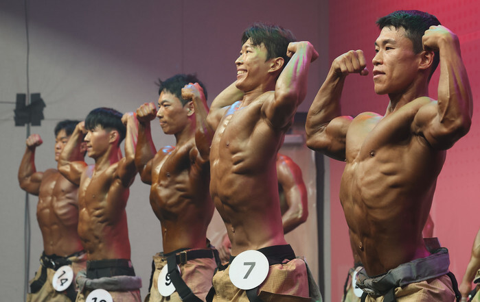 Firefighters' bodybuilding contest