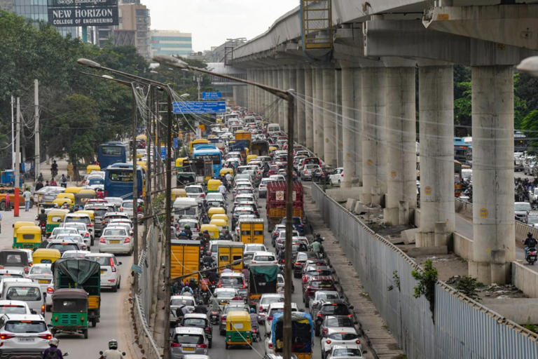 Bengaluru techies to pay for office parking now? New proposal to fix ...