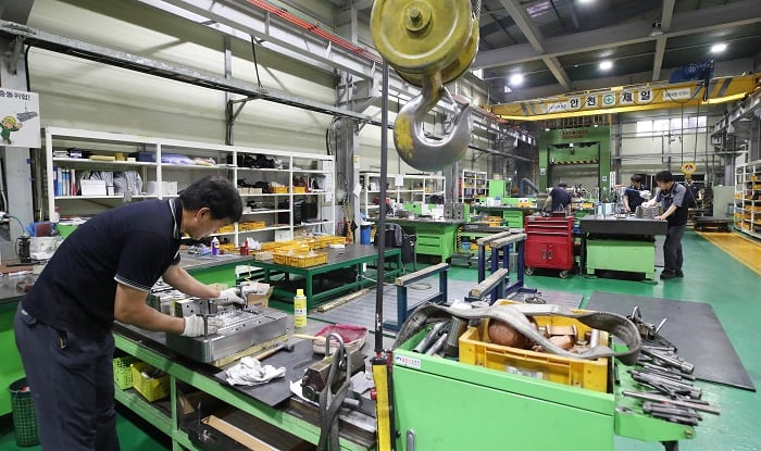 18 Trillion Won Financing Transitions Automotive Industry