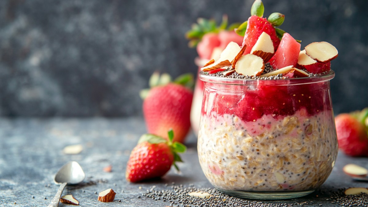 Viel Protein und viel Frühling: Das sind die perfekten Frühlings-Oats