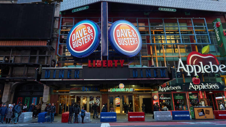 Dave & Buster's report reveals Americans aren't having fun