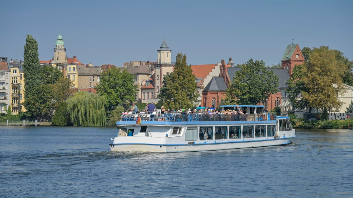 Mit dem Schiff durch den Berliner Südosten