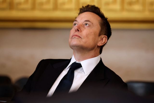 Elon Musk's promised water-recycling plan for his data center has stalled