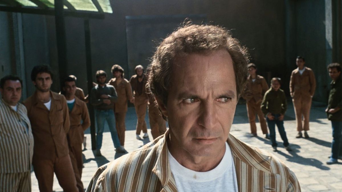 Stasera il film italiano che ha lanciato Tornatore verso l'Oscar ...