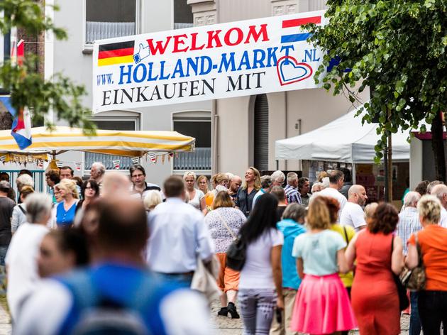 Mit Fisch und Frikandel: Hollandmarkt bringt Meer-Urlaub nach NRW