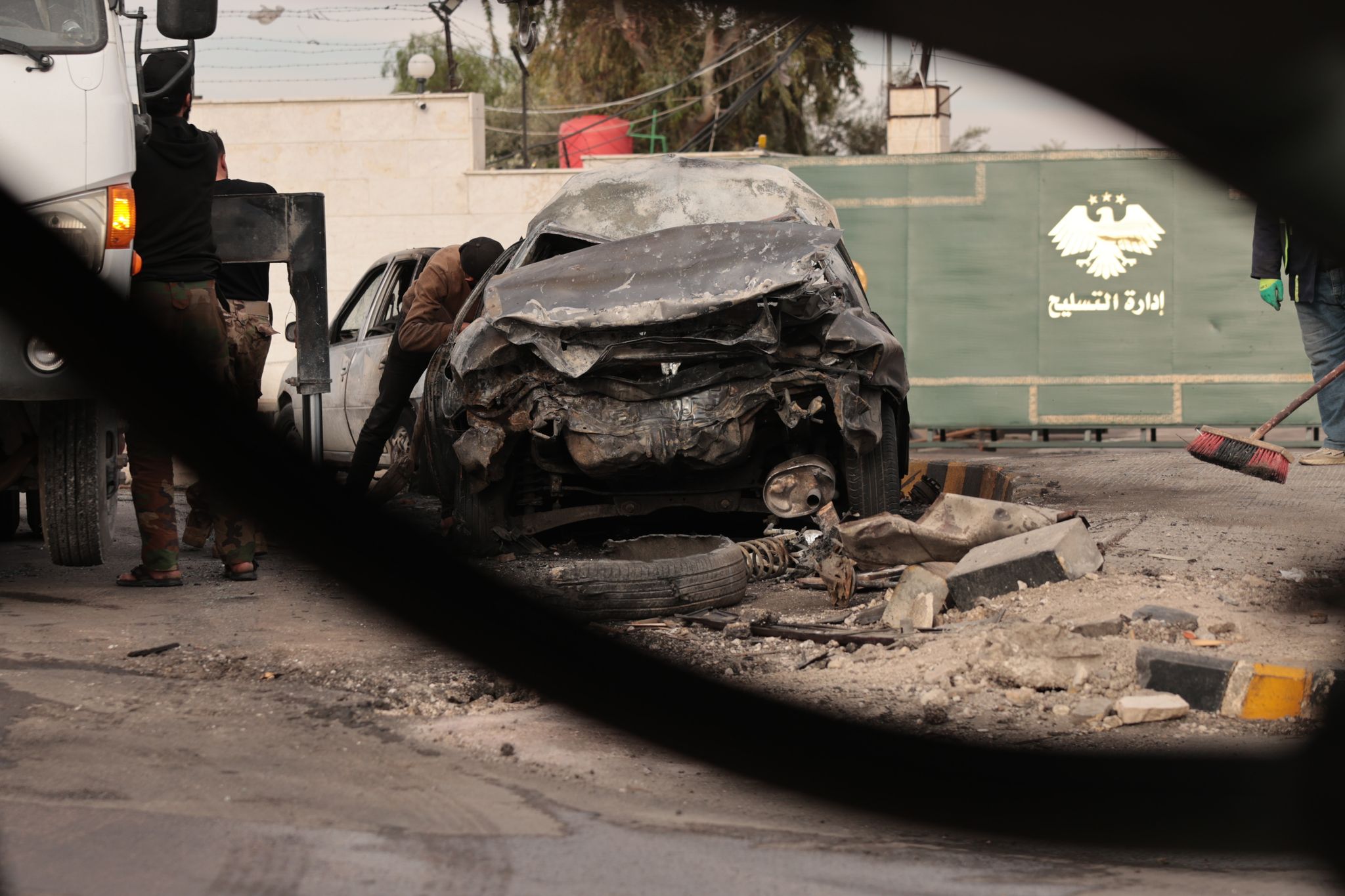 Syrian soldier killed as car bomb explodes in Damascus