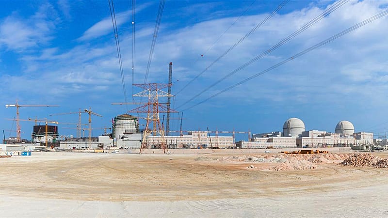 Emirati Arabi Uniti: droni contro centrale nucleare partiti dall'Iraq