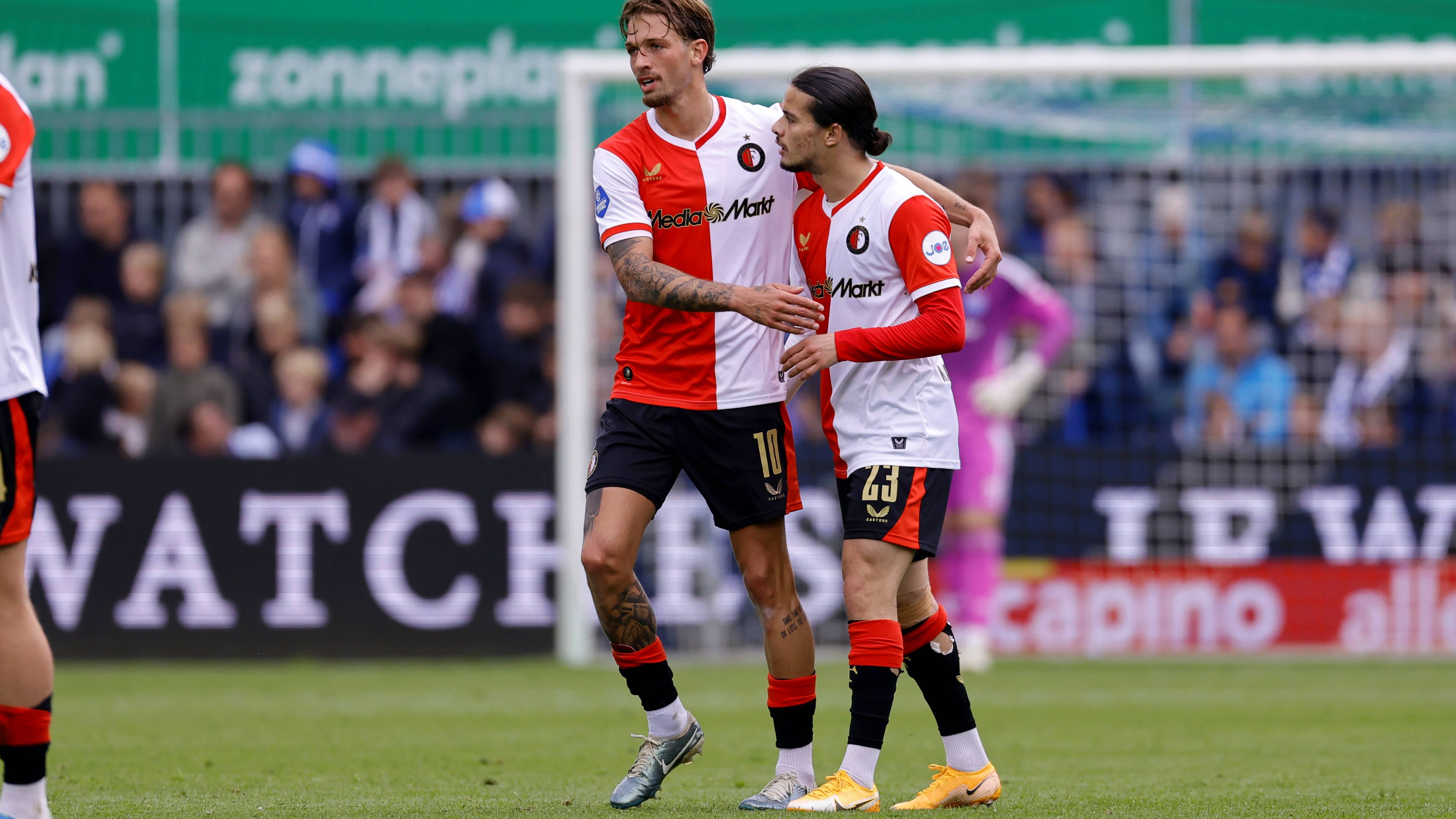 Tenue Feyenoord krijgt nieuw uiterlijk door historische verandering
