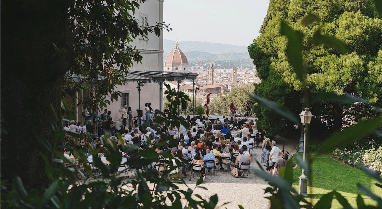 Al via la città dei lettori 2026. Da Carrère a De Gregorio, gli ...