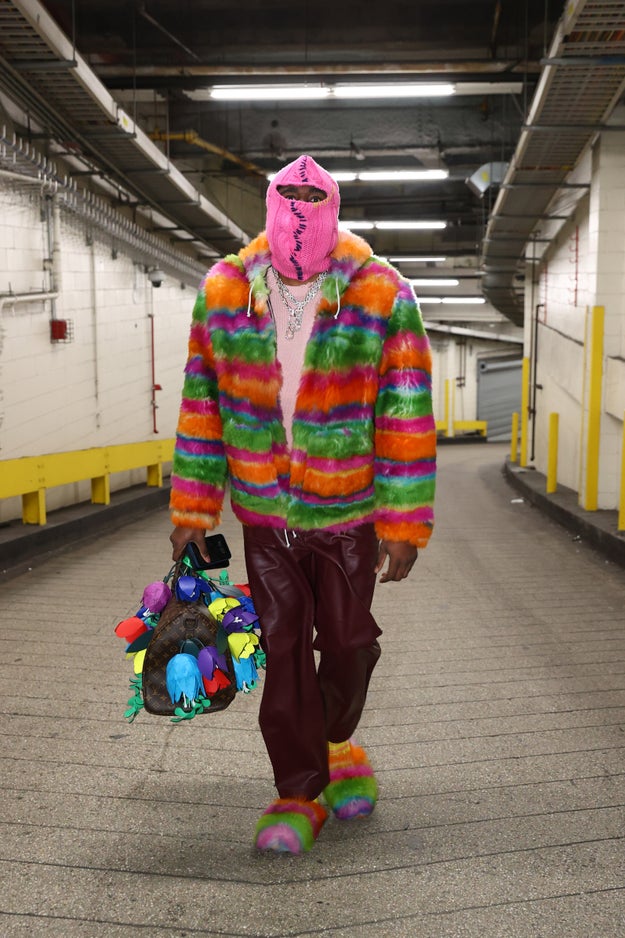 I went down a rabbit hole of NBA tunnel fits and what is happening with ...