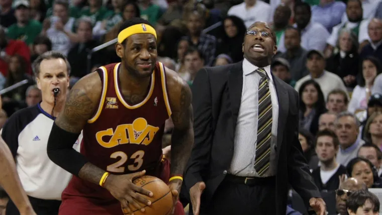 Mike Brown coaching timeline: Inside Knicks coach's career from Cavs ...