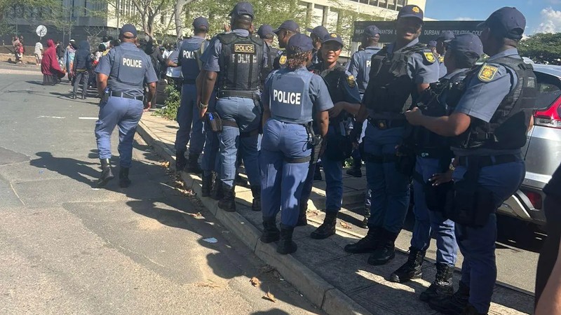 Tensions explode in Durban CBD as foreign nationals clash with police ...