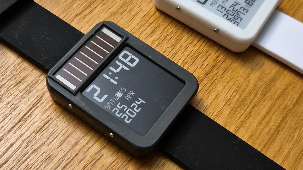 This E Ink watch offers 400 days of battery life — and some big compromises