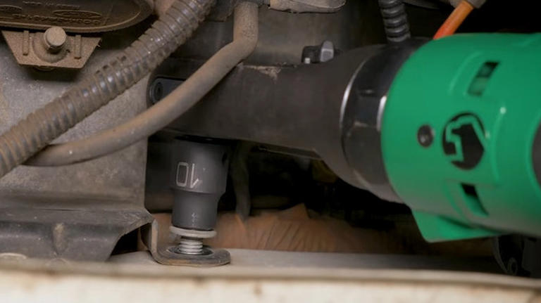 5 power tool brands that mechanics choose over Milwaukee