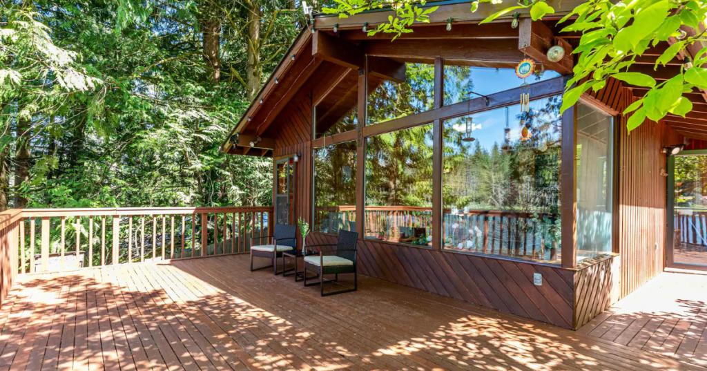 7 Washington waterfront escapes made for summer