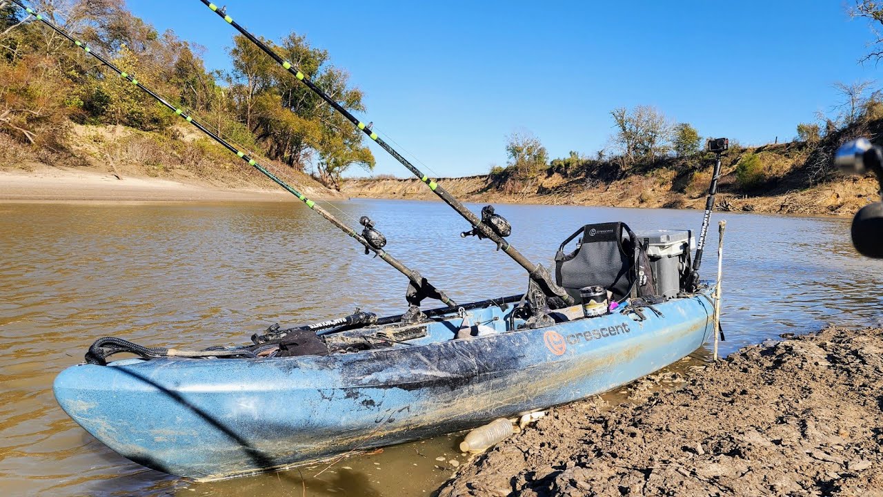 I caught giant catfish in untouched spots!
