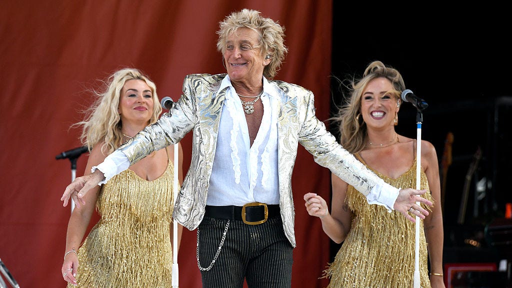 Watch full 'Forever Young: A Grammy Salute to Rod Stewart Live' from 8 ...