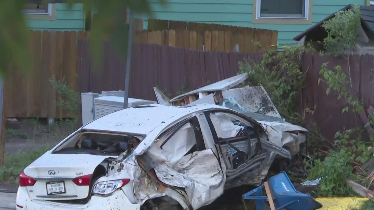 Driver arrested by Denver police after car crash damages home, several ...