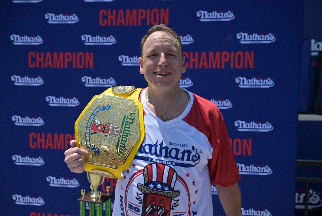 Hot dog-eating champion Joey Chestnut pleads guilty to battery, will be ...
