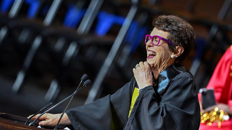 Billie Jean King graduates college at 82, inspiring others to pursue ...