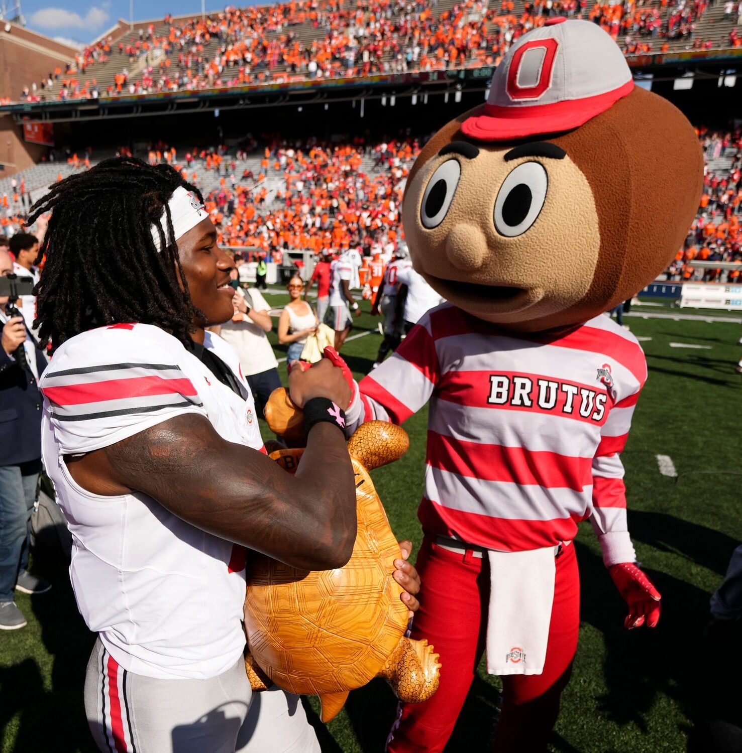 Top 5 Big Ten football stadiums Wisconsin Badgers fans must visit
